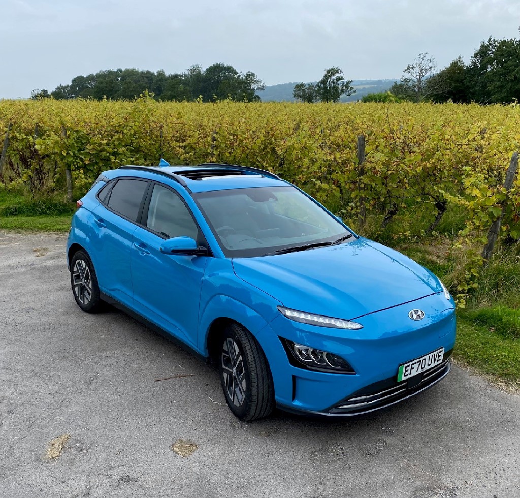 Hyundai kona review electric store
